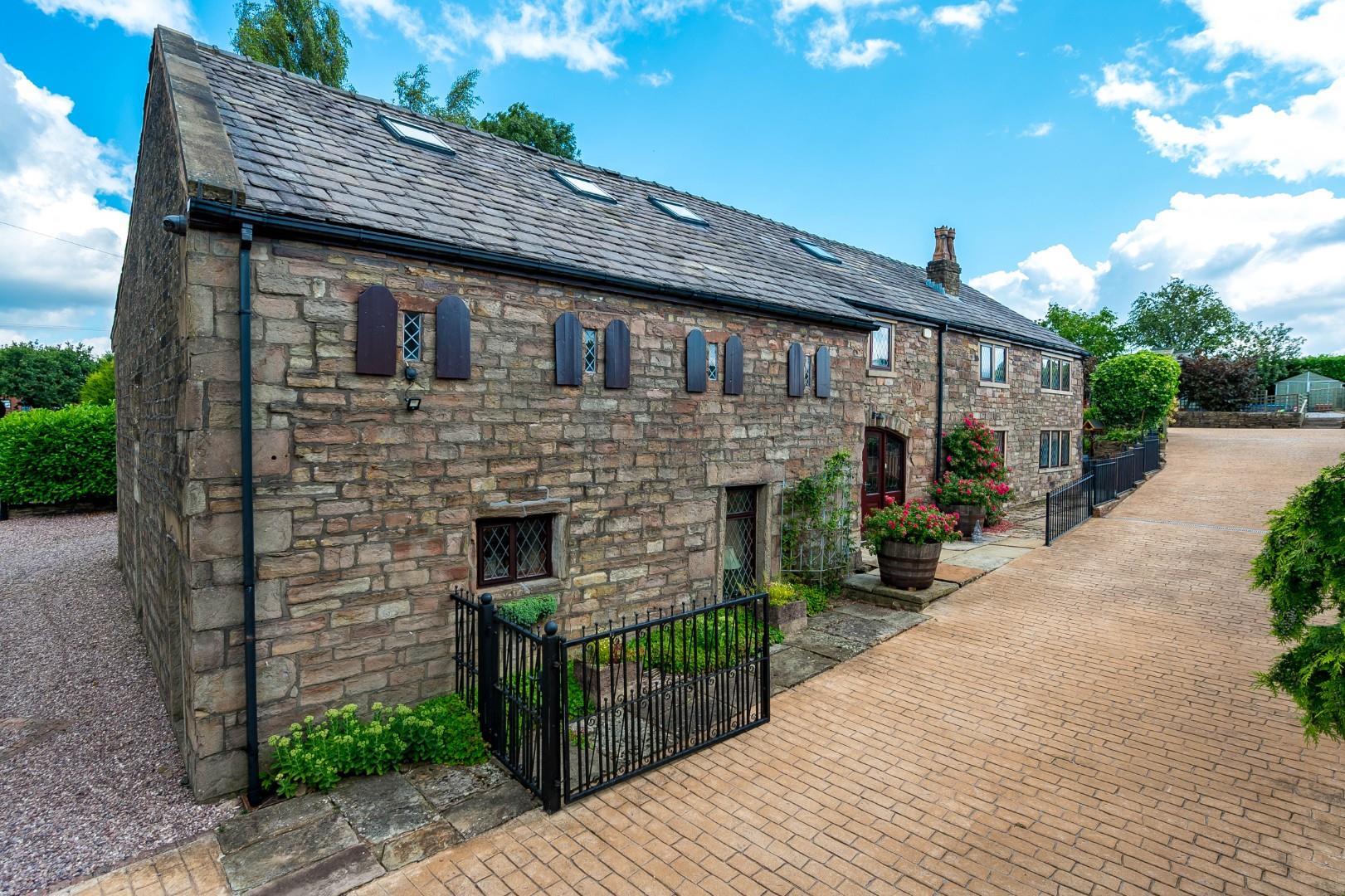 Top 10 homes for book lovers | Fine & Country