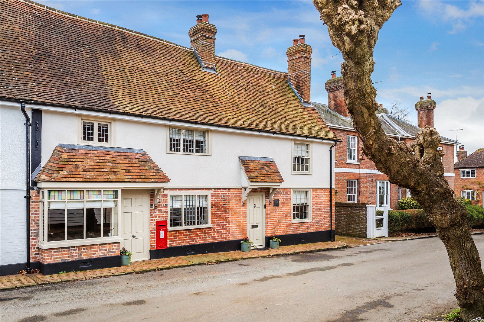 Christmas Homes with Chimneys and Fireplaces for Father Christmas ...