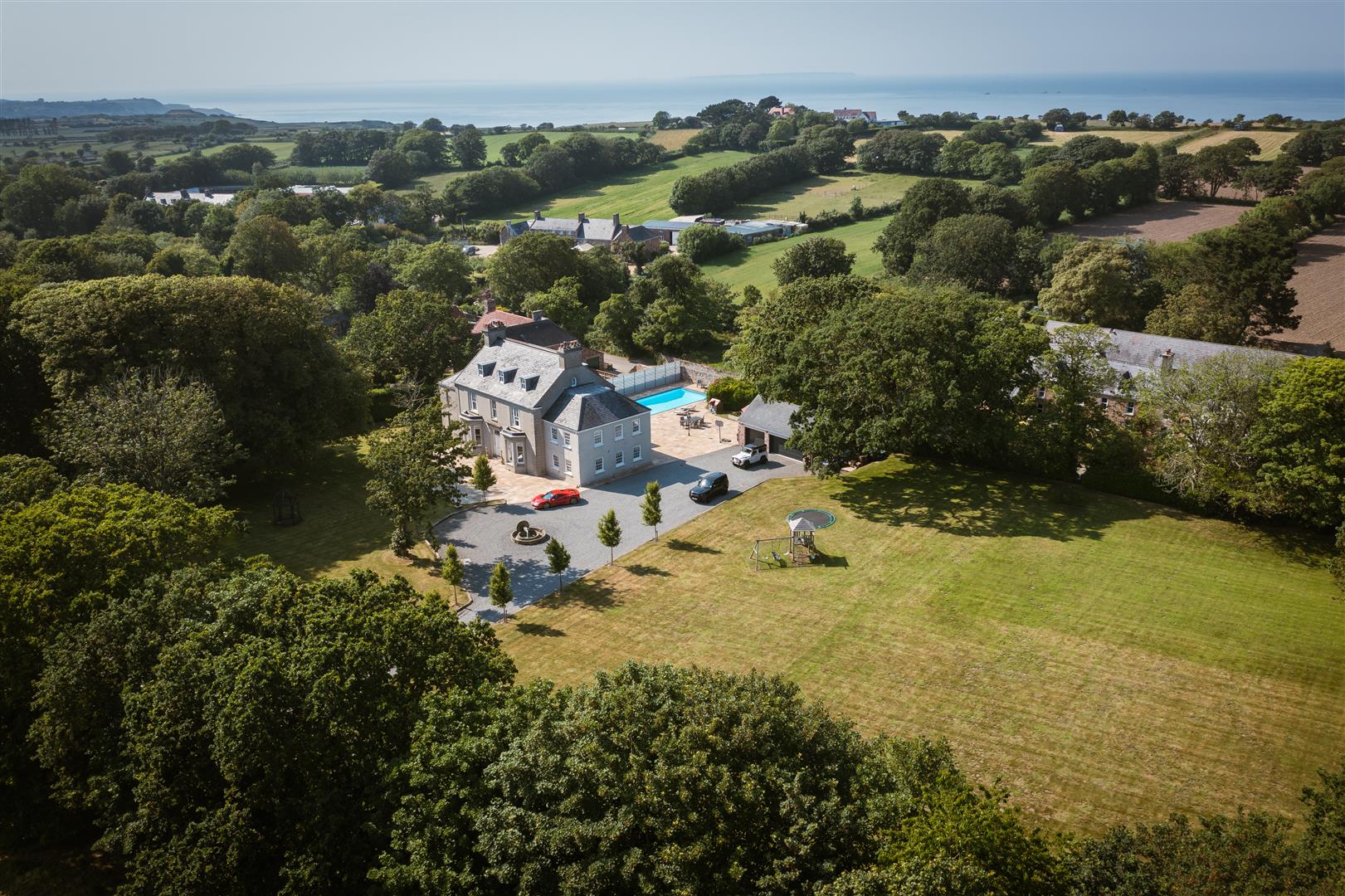 Change of scenery: Top 10 scenic homes | Fine & Country