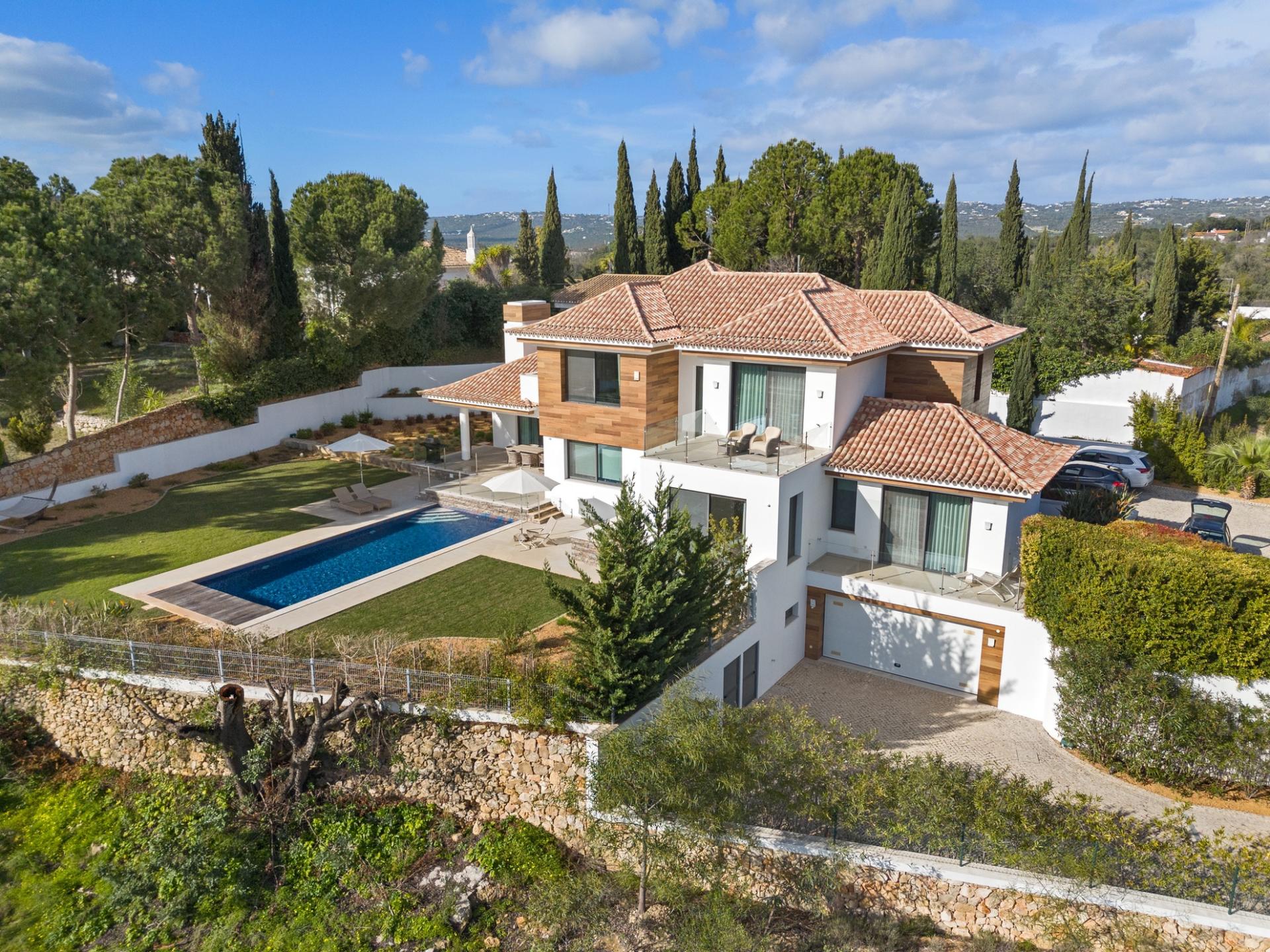 Dizzying heights: top 10 multilevel homes | Fine & Country