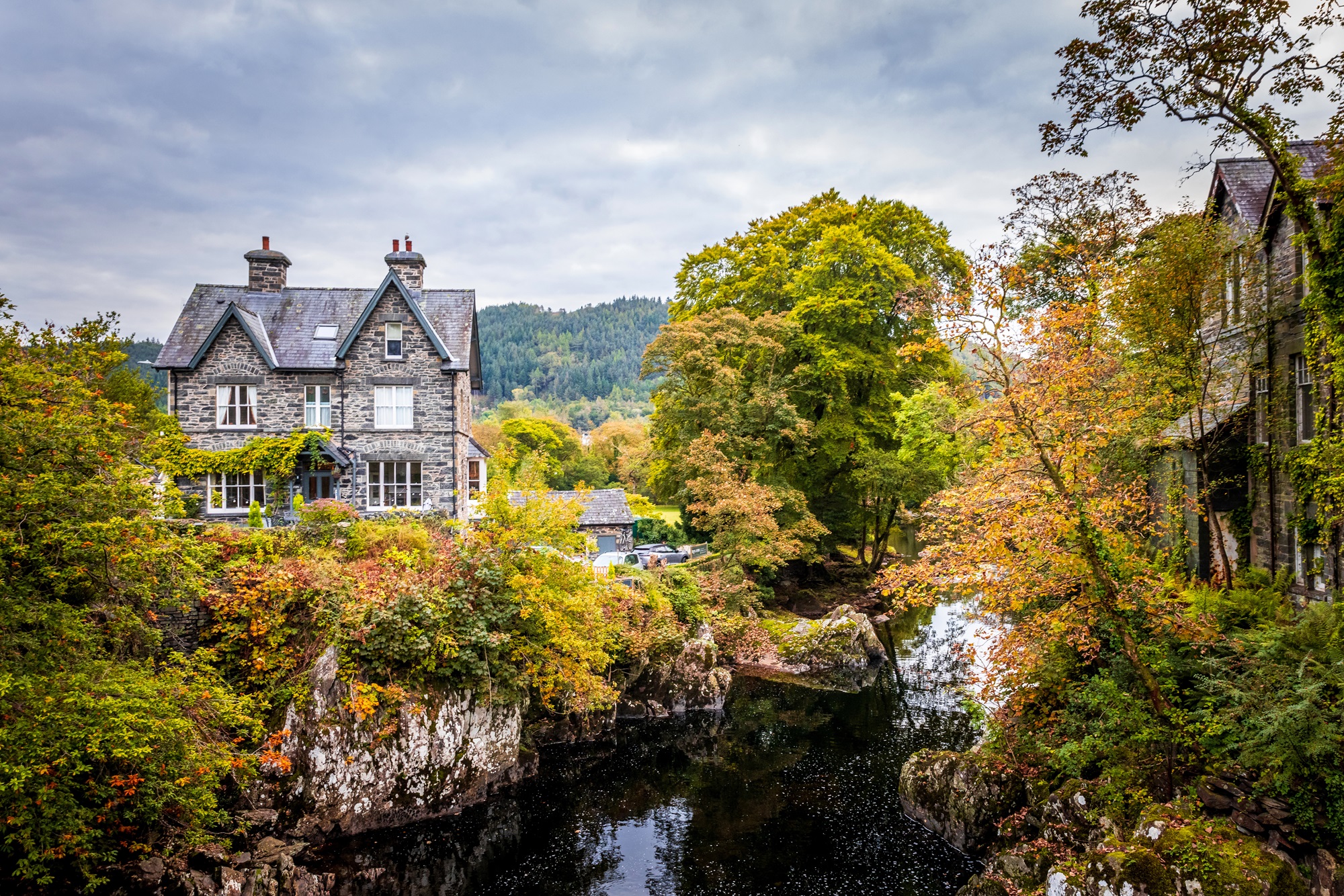 Britain’s top 10 prettiest summer villages | Fine & Country