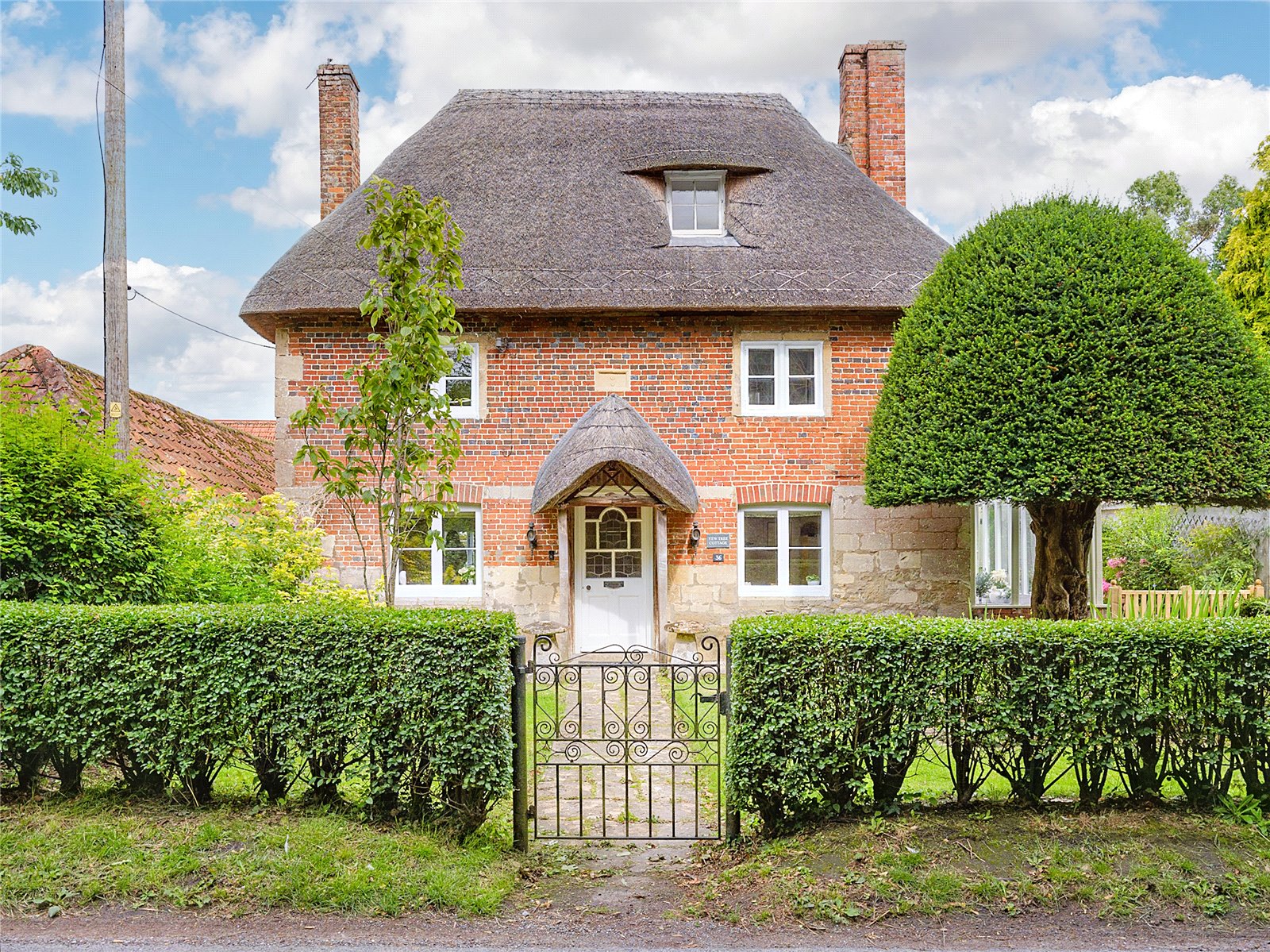 Top 10 cosy cottages for sale | Fine & Country