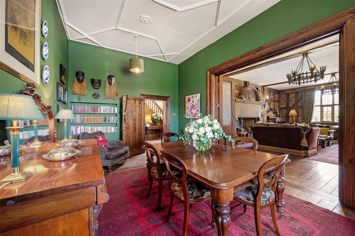 Top 10 homes for book lovers | Fine & Country