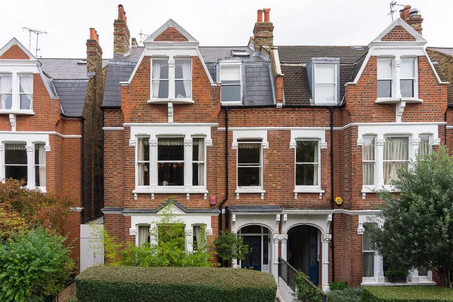 Top 10 homes for book lovers | Fine & Country