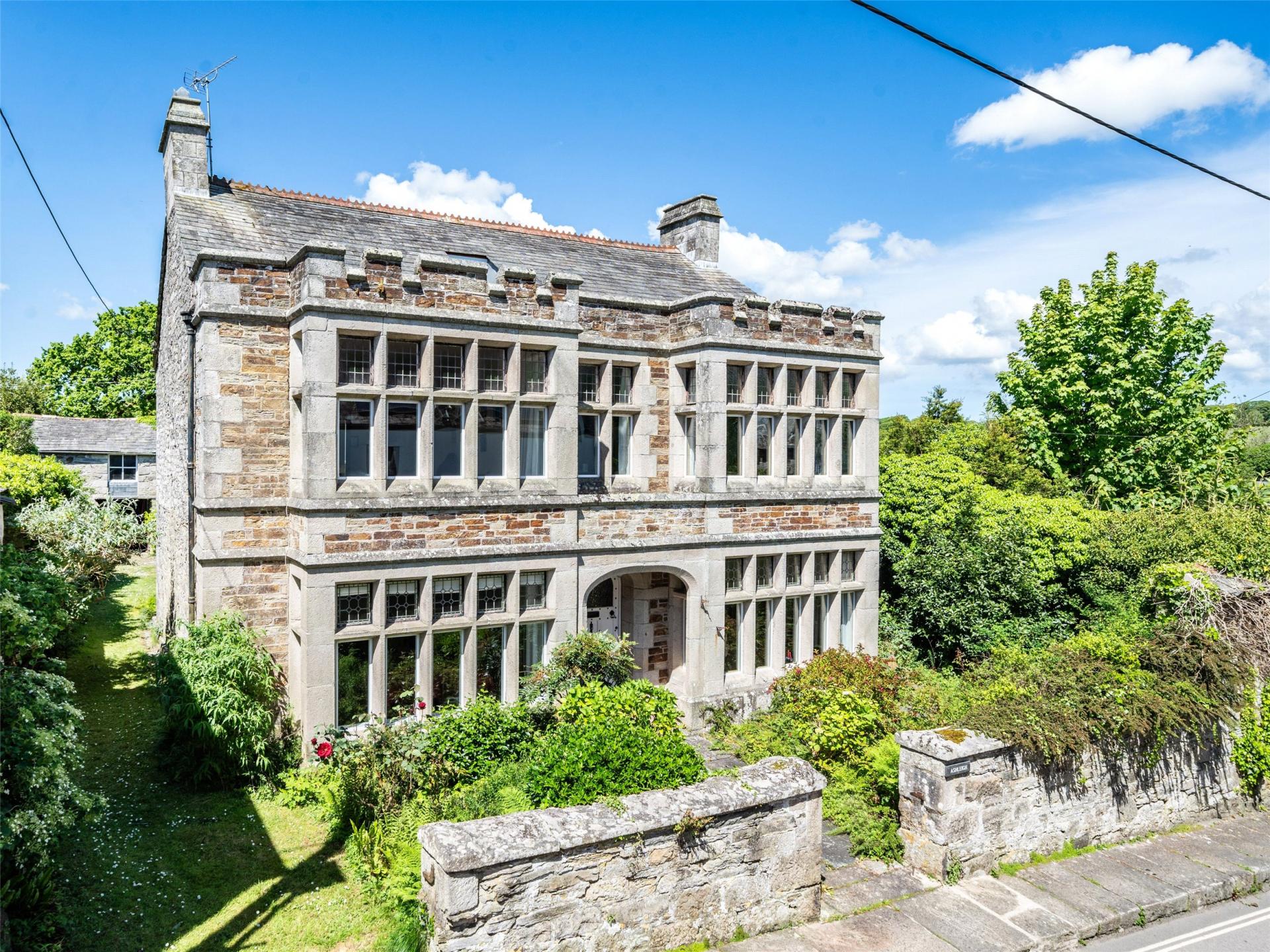 Britain’s prettiest listed homes | Fine & Country