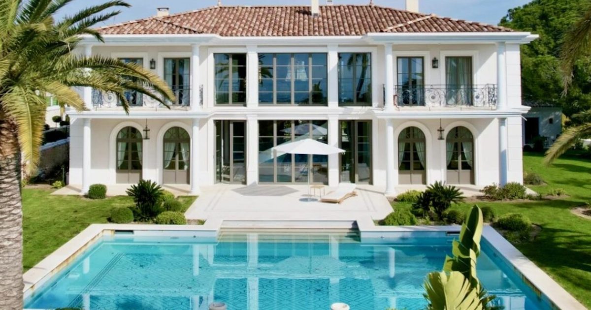 10 homes from around the world with gorgeous gardens | Fine & Country