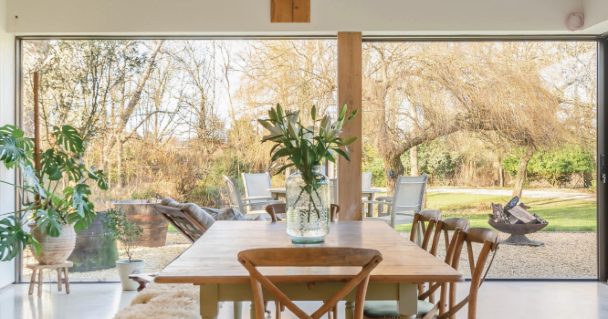 Refined issue 165 | Fine & Country