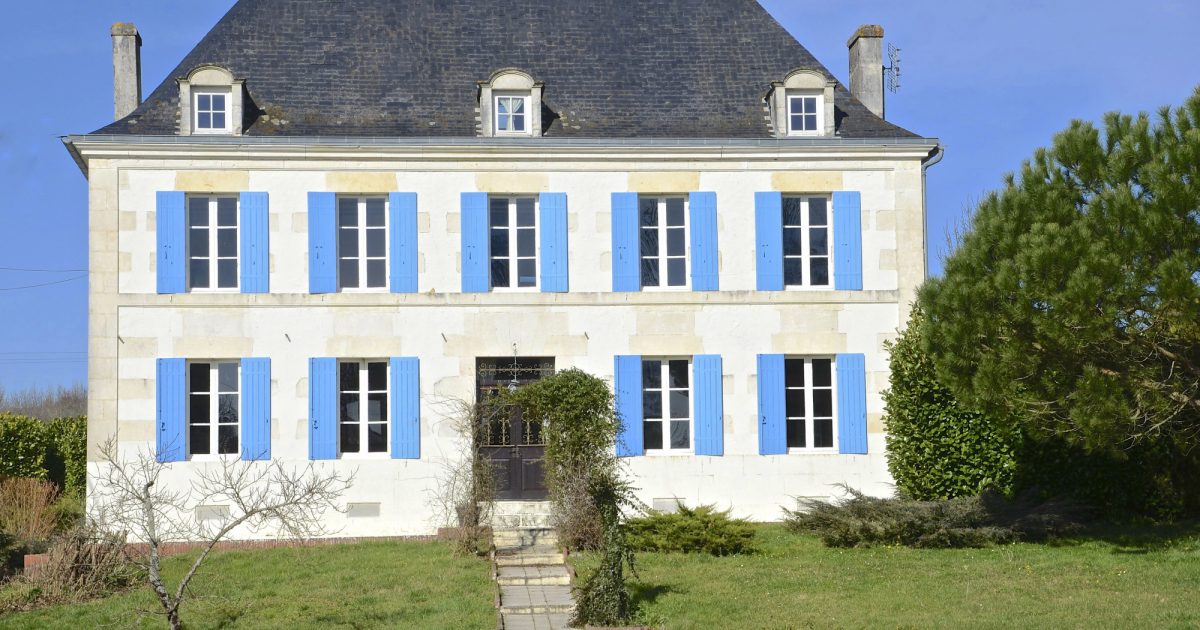 Top 10 holiday homes overseas | Fine & Country