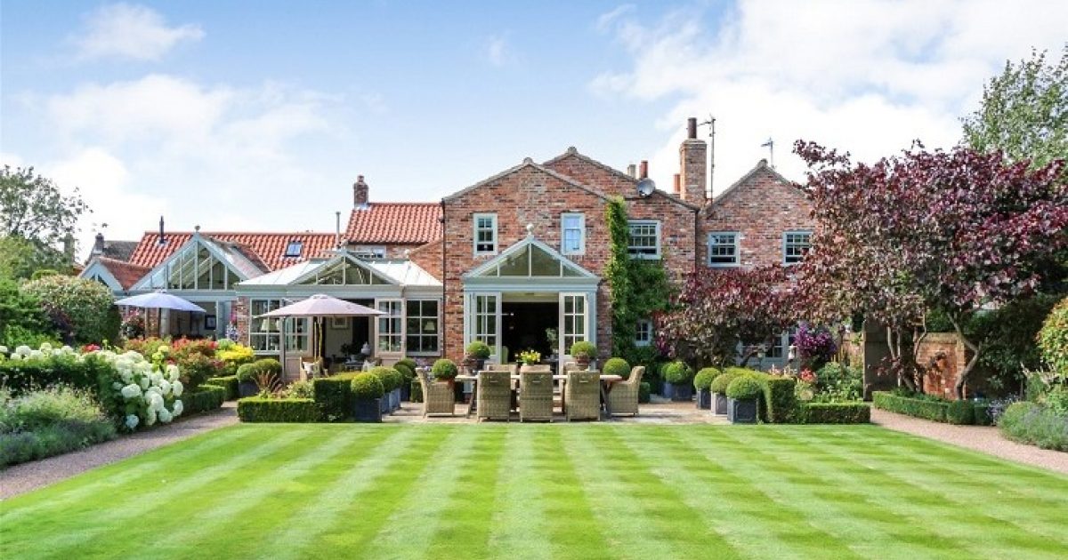 Top 20 Dream Family Homes | Fine & Country