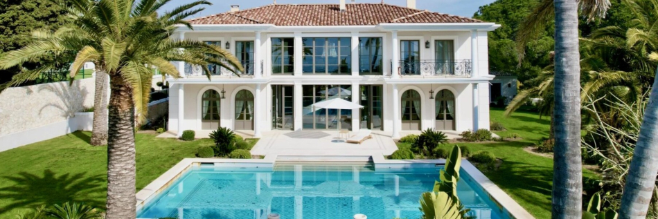 10 homes from around the world with gorgeous gardens | Fine & Country