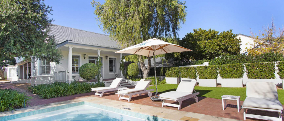 Commercial Property | Luxury Business Properties For Sale | Fine & Country