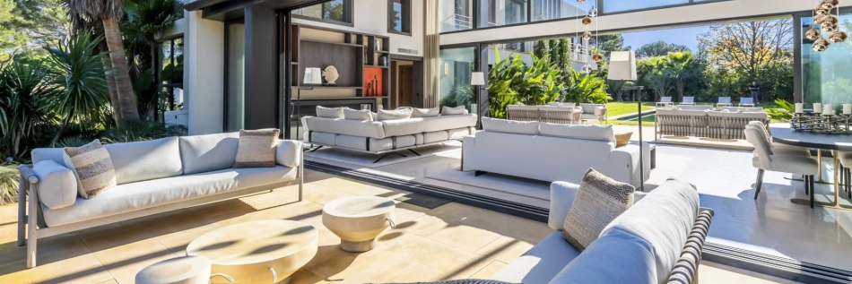 Make relaxation your resolution: 10 homes to lounge in | Fine & Country