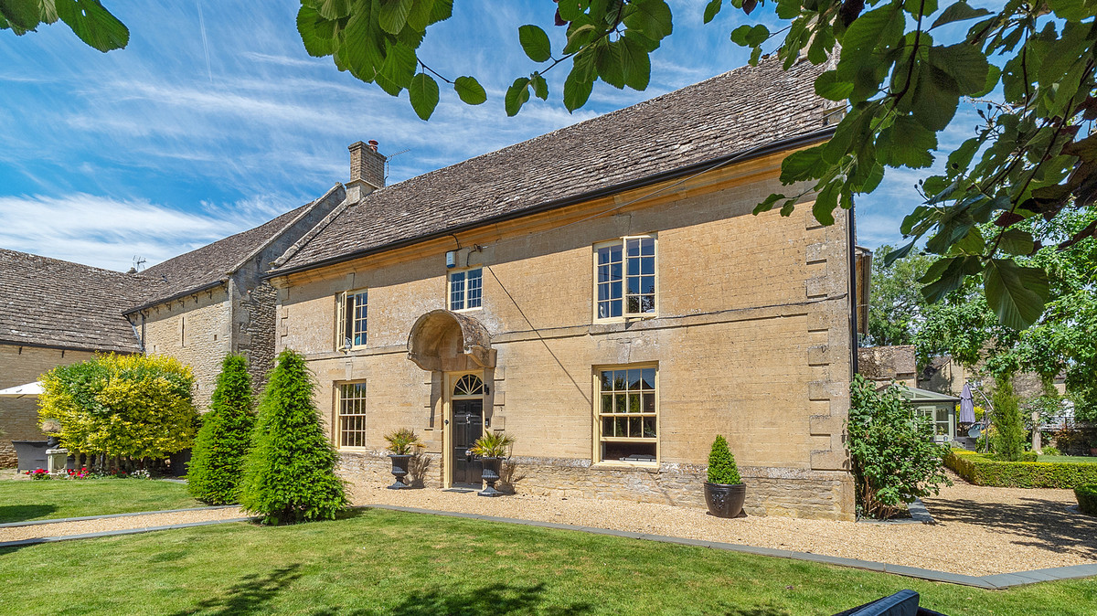 Stone Georgian Homes Devon Georgian House Is An Exquisite Brand New
