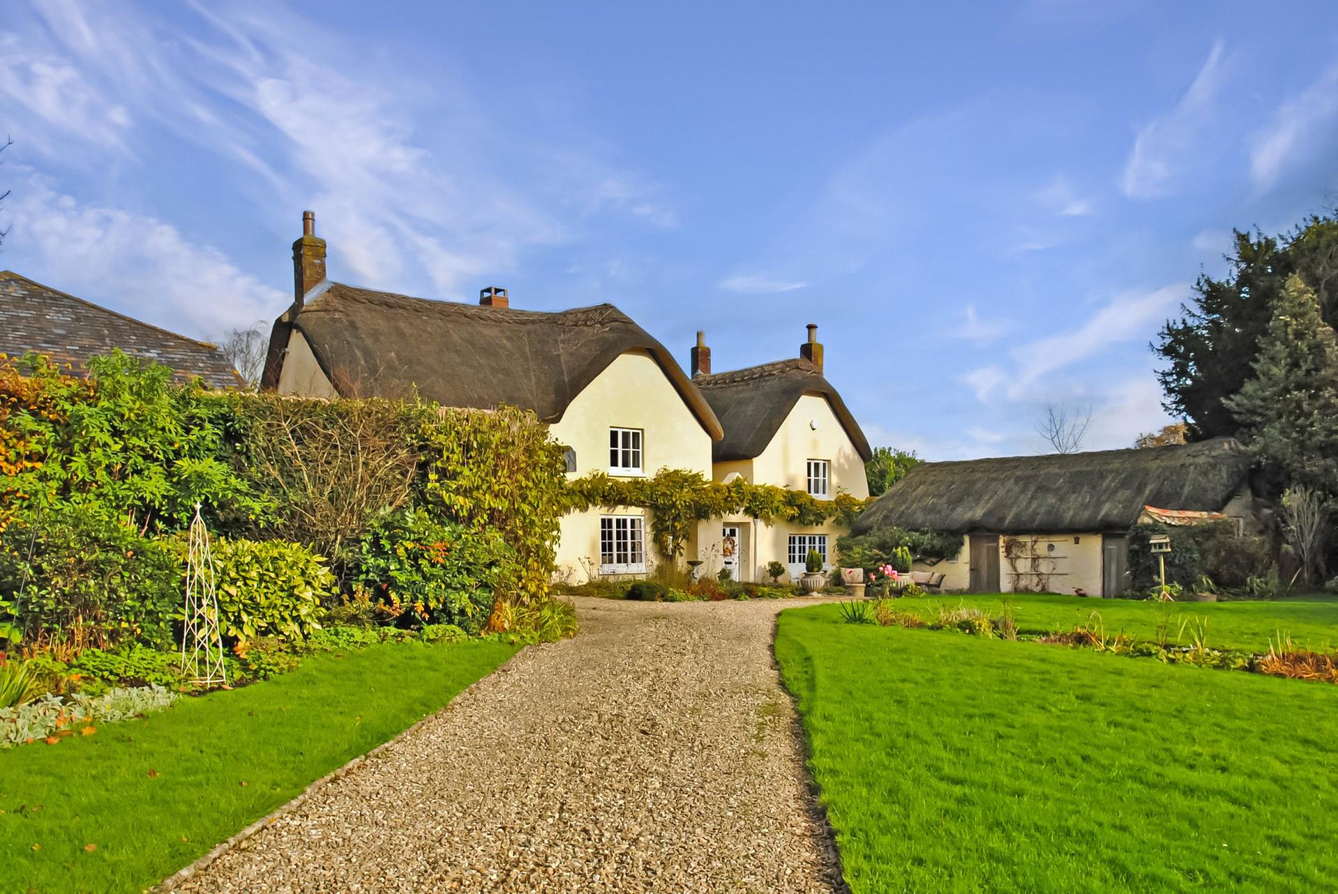 Thatched homes for sale | Fine & Country