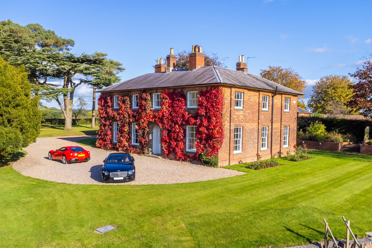 Britain’s prettiest listed homes | Fine & Country