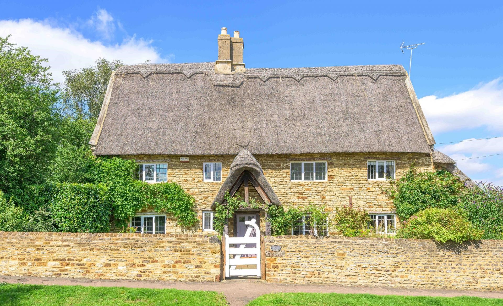 Thatched homes for sale | Fine & Country