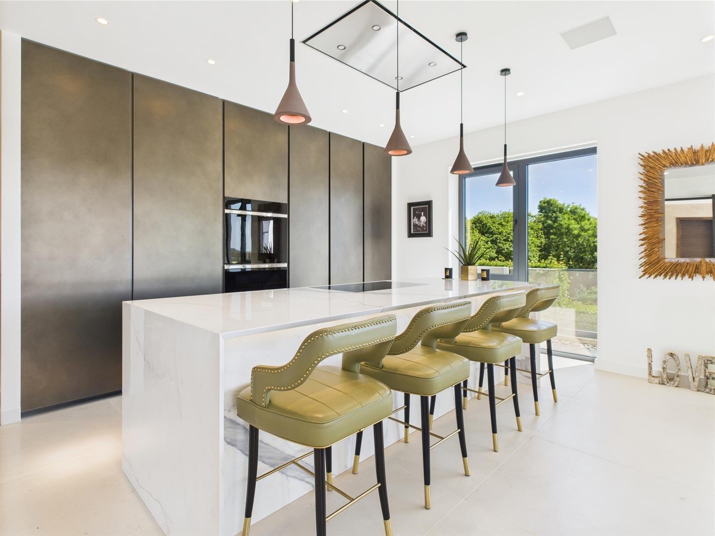Top 10 contemporary kitchens from around the world | Fine & Country