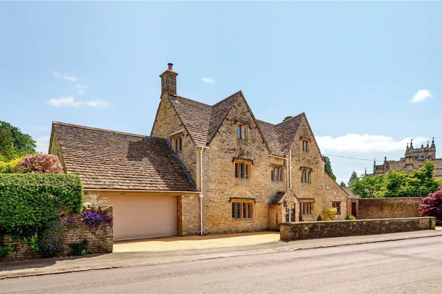 Top 20 Listed homes for sale | Fine & Country