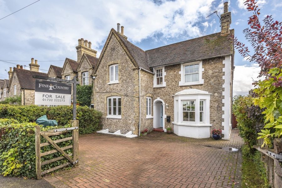 Semi-Detached House for sale with 4 bedrooms, Charming Period Home ...