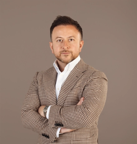 Sean Barrett | Fine & Country