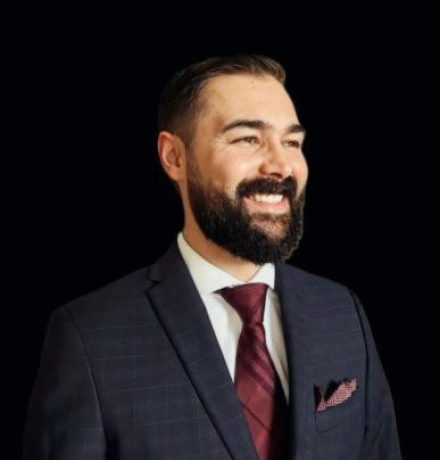 Daniel Abbott | Fine & Country